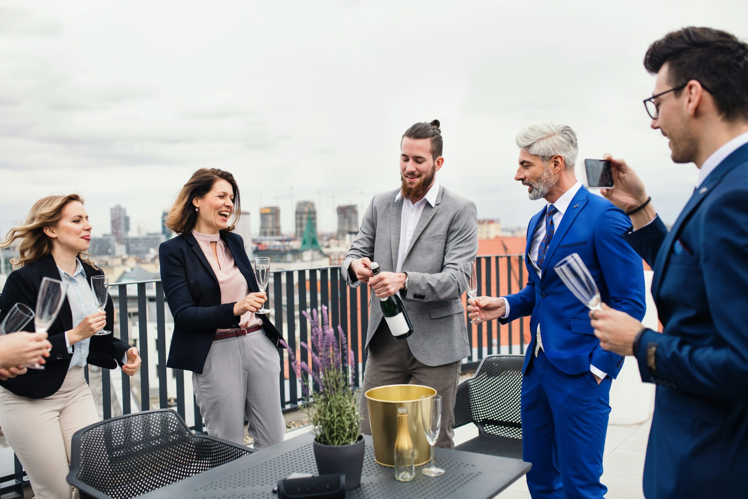 Essential Tips for a Successful Launch Party | GigSalad