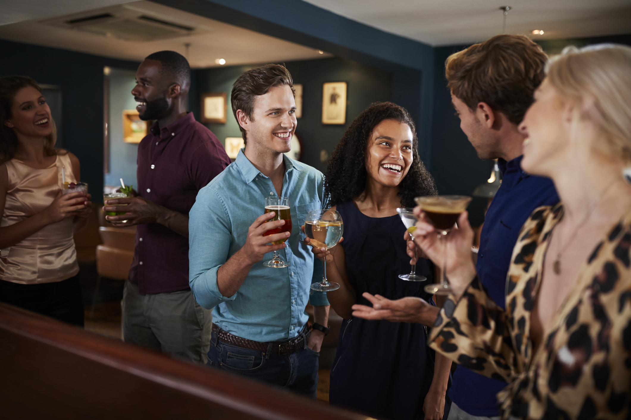 How to Host a Corporate Cocktail Party | GigSalad