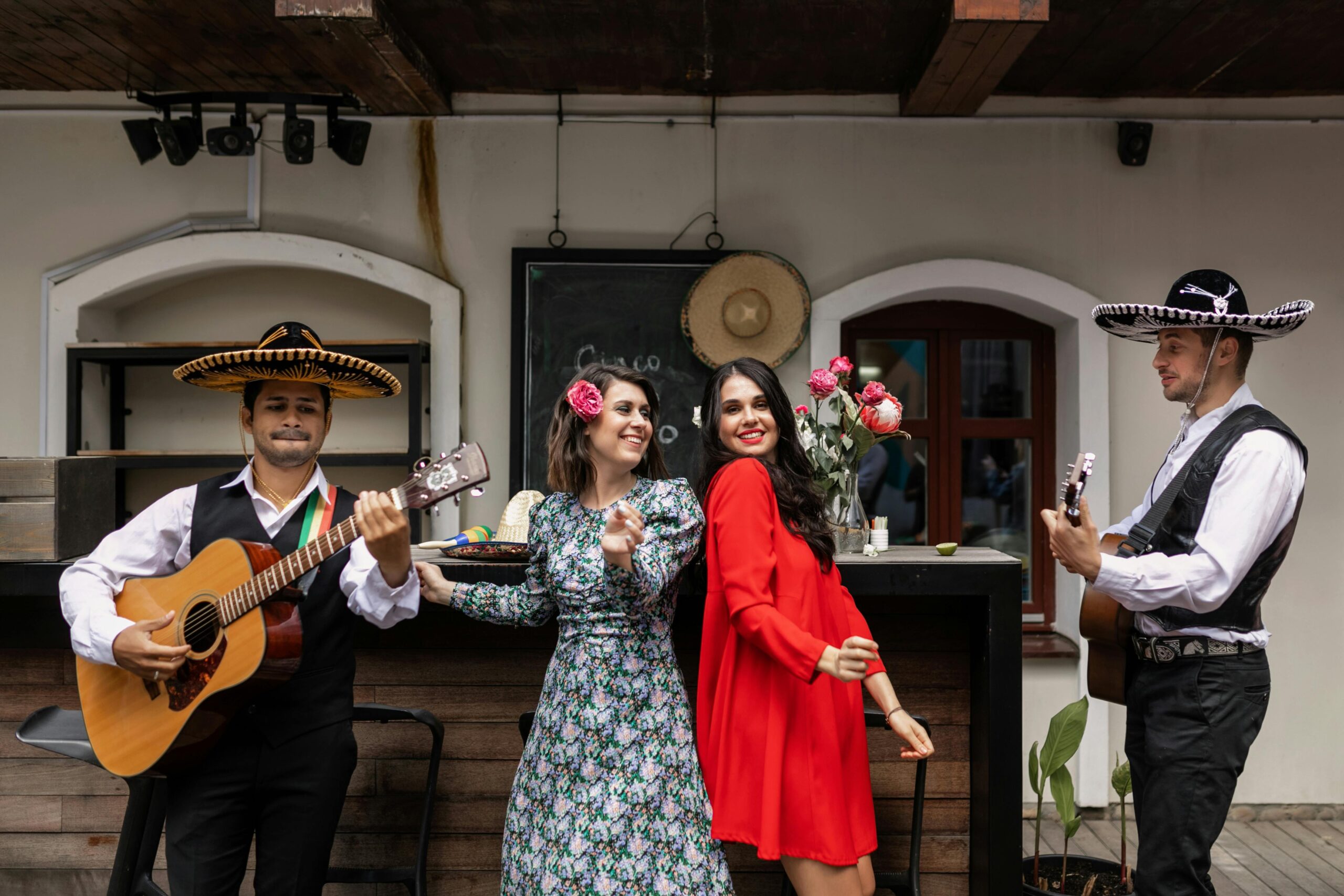 Lively Entertainment Ideas for a Cinco de Mayo Party | GigSalad