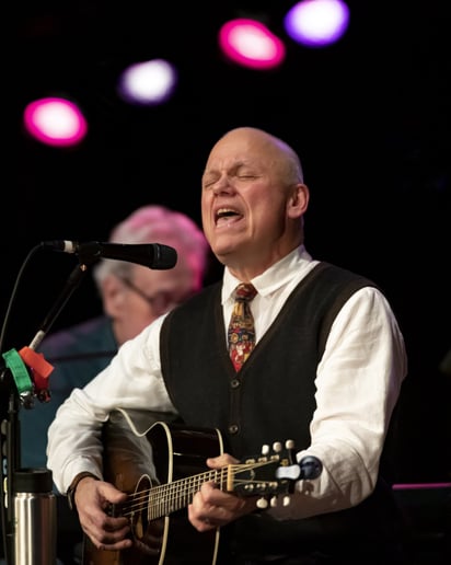 Hire Dennis O'Brien Band - Singing Guitarist in St Charles, IL | GigSalad