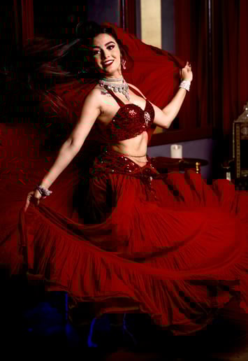 belly dancer red