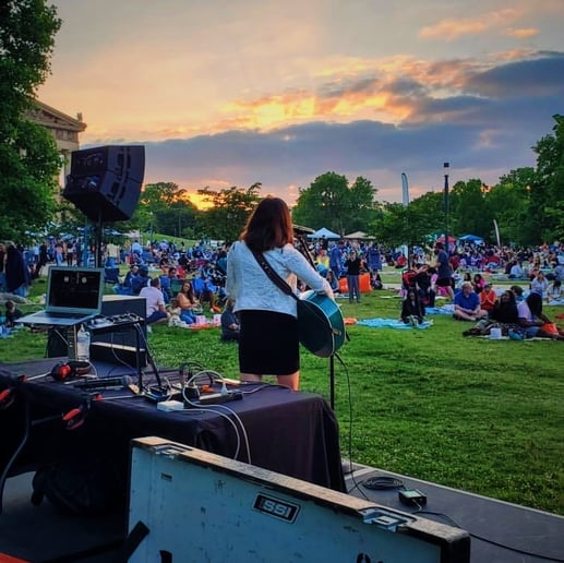 Hire Sarah Lightman - Singing Guitarist in Sterling, VA | GigSalad