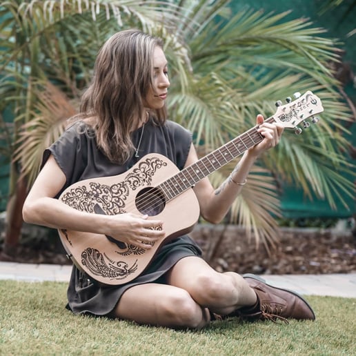 Hire Sarah Lightman - Singing Guitarist in Sterling, VA | GigSalad