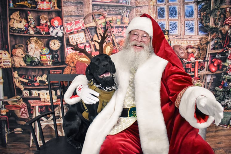 Hire Show Me Santa - Santa Claus in Joplin, MO | GigSalad