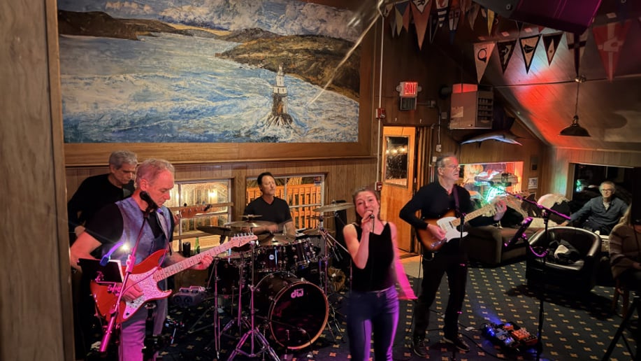Hire Side Hustle - Cover Band in Mill Valley, CA | GigSalad