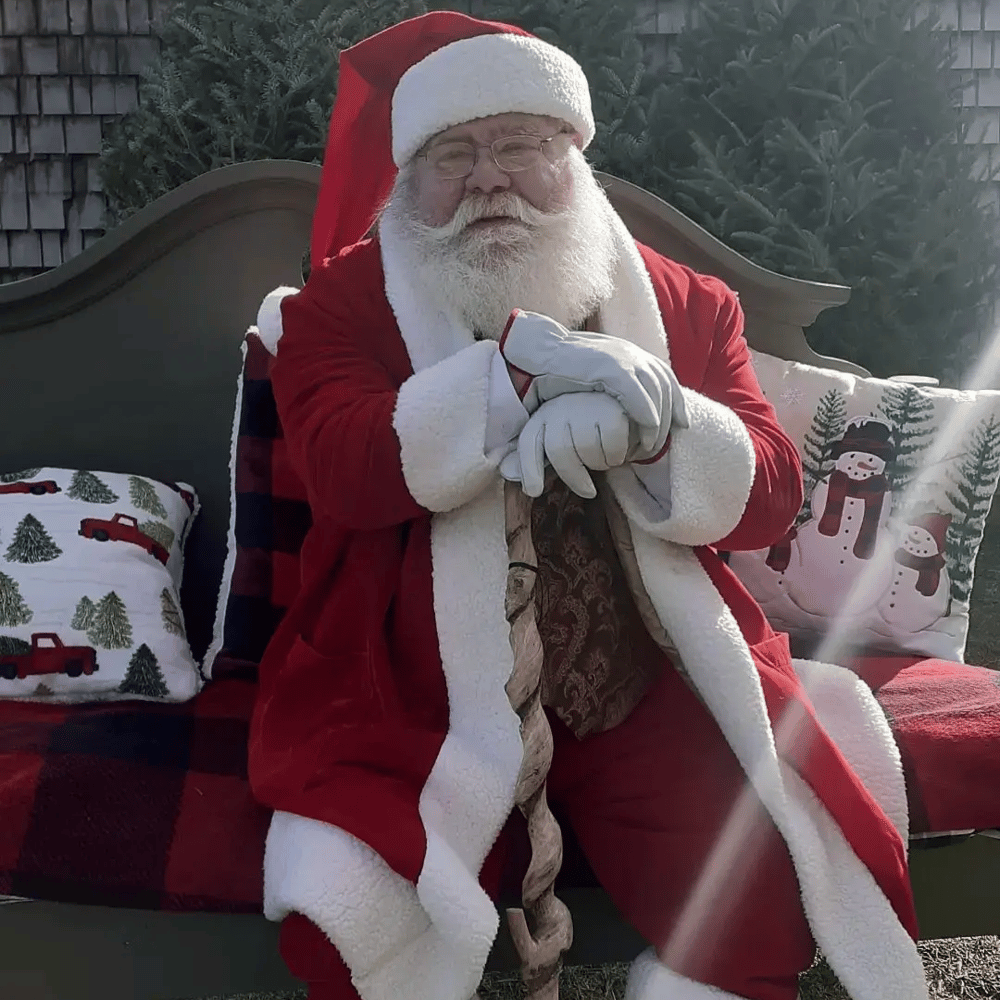 Hire Santa Glen - Santa Claus in Hampton Falls, NH | GigSalad