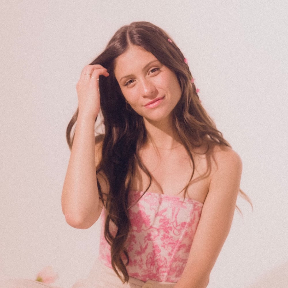Hire Nicole Jaskot - Pop Singer in Toronto, ON | GigSalad