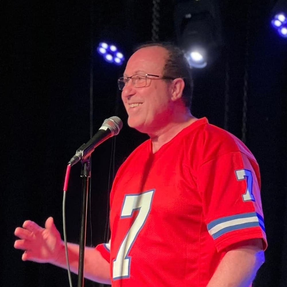 Hire Joey Lee - Comedian in Dublin, OH | GigSalad