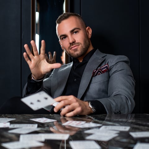 Hire Matteo Cammisa - Magician in Miami, FL | GigSalad