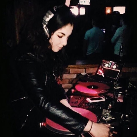 Hire DJ Miss Deezy - Club DJ in Modena, NY | GigSalad