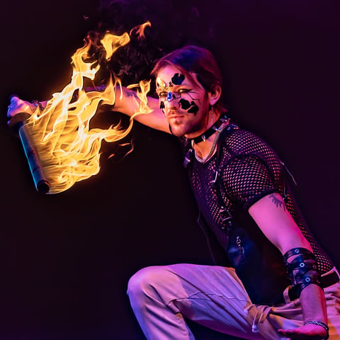 Hire Fire Guy Si - Fire Dancer in New York City, NY | GigSalad